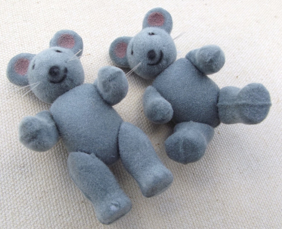 2 Vintage miniature flocked Mice / holiday decor / pose-able / | Etsy