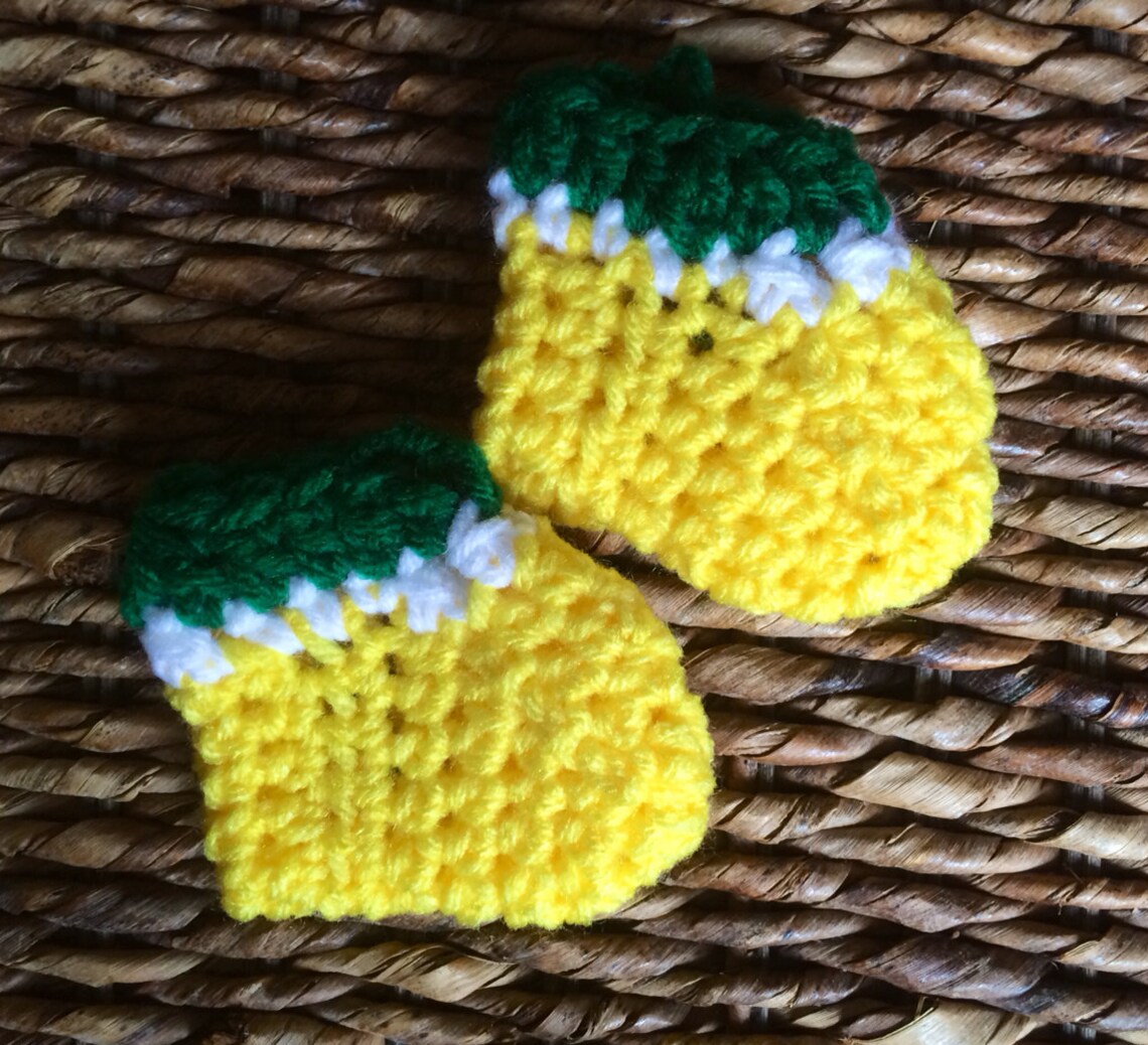 Crochet Baby Green Bay Packers Theme Gift Set | Etsy