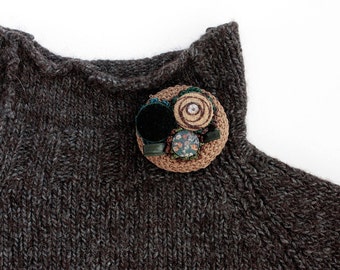 Crochet Cluster Circle Pin Brooch With Fabric Buttons OOAK | Etsy