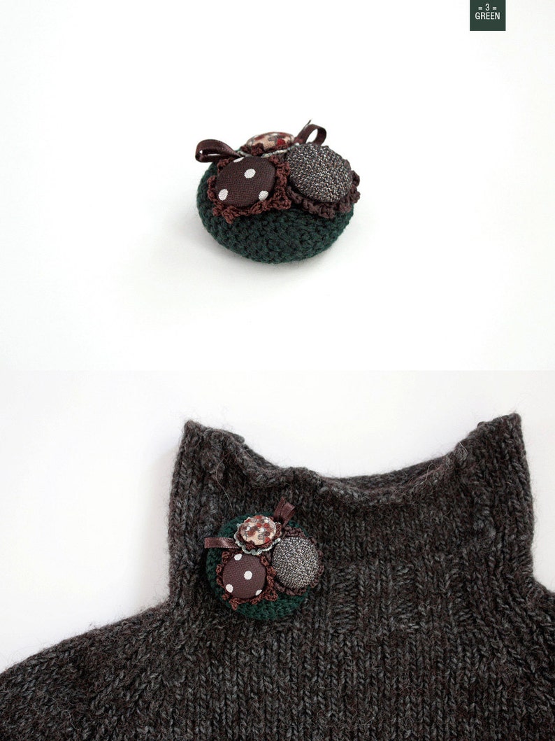 Crochet Cluster Circle Pin Brooch With Fabric Buttons OOAK - Etsy