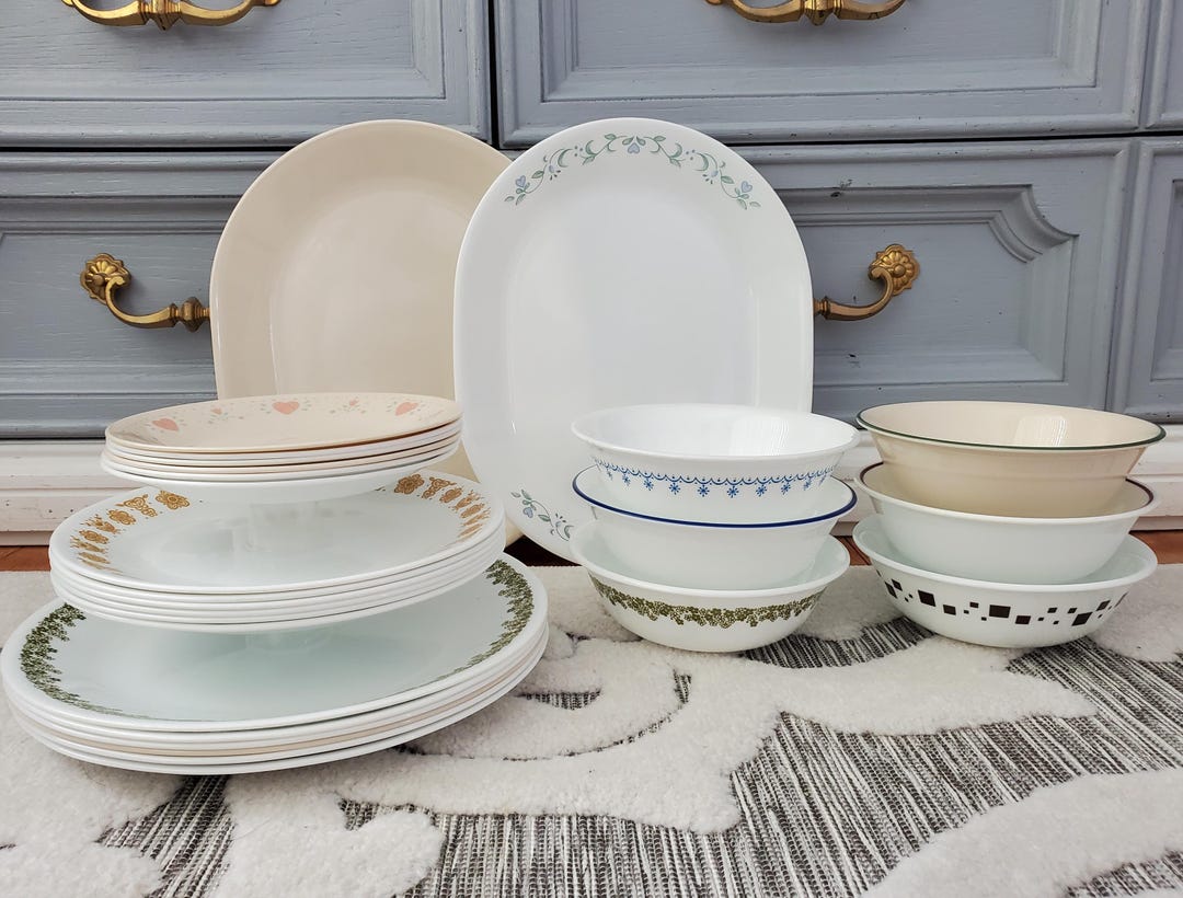 Set of 26 Vintage Mismatched Corelle Dishes - Full Service Set ...