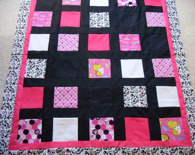 A Trendy Fashionable Barbie Quilt - Etsy