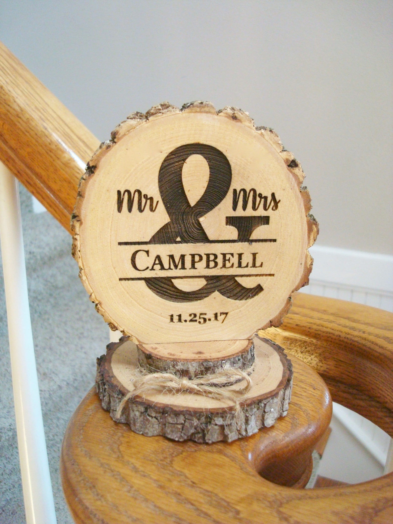 Mr & Mrs Rustic Wood Cake Topper Tree Slice Decoration Wedding Keepsake ...