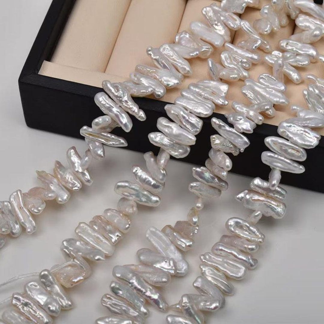16 Inches 18-20 Mm White Cultured Center Drilled Oblong Biwa Pearls ...
