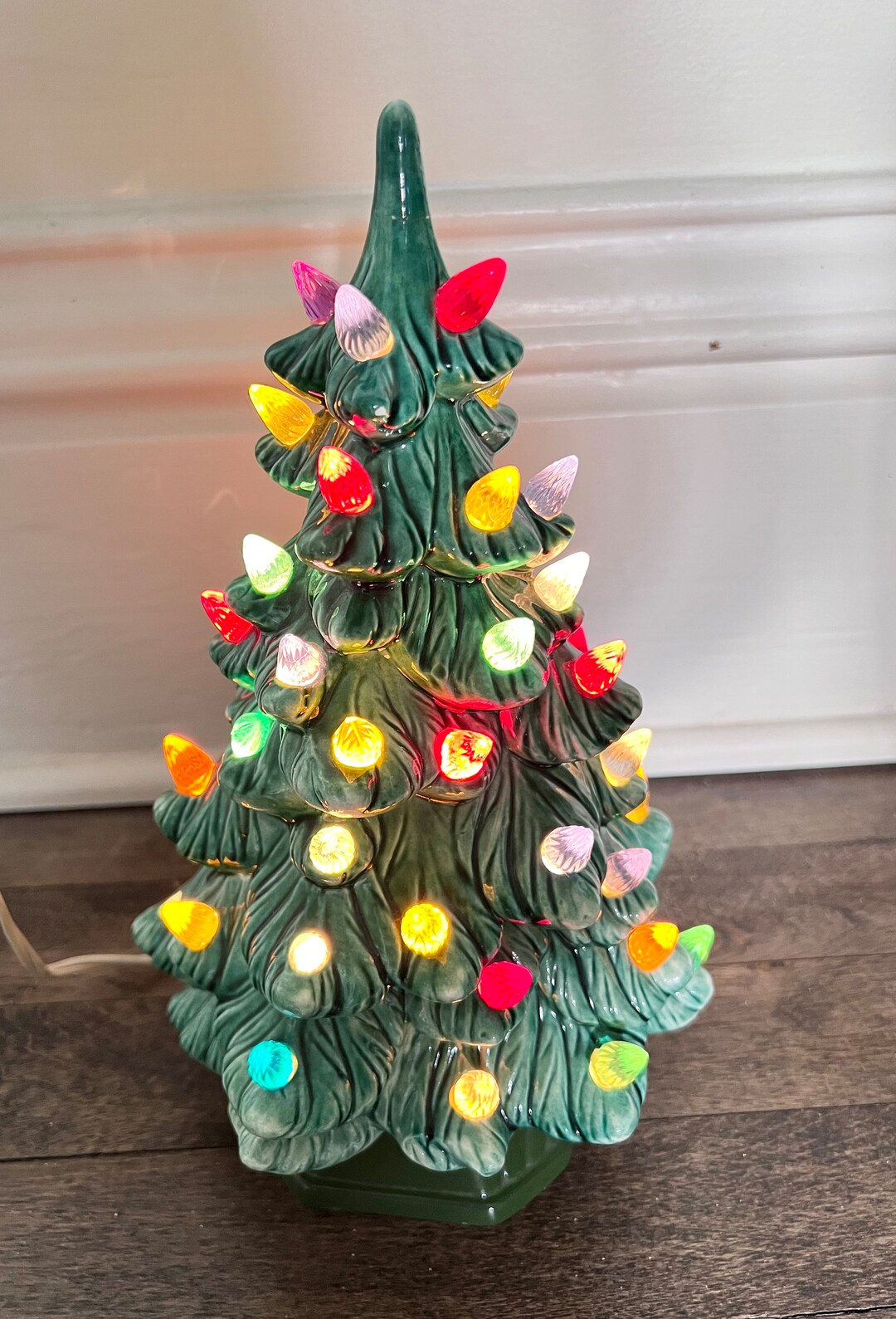 1970’s Retro 11” Holland Mold Christmas Tree - Etsy