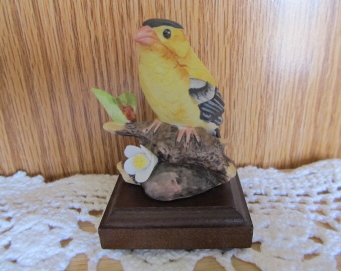 Lefton China American Goldfinch #04023, in Excellent Condition - Etsy