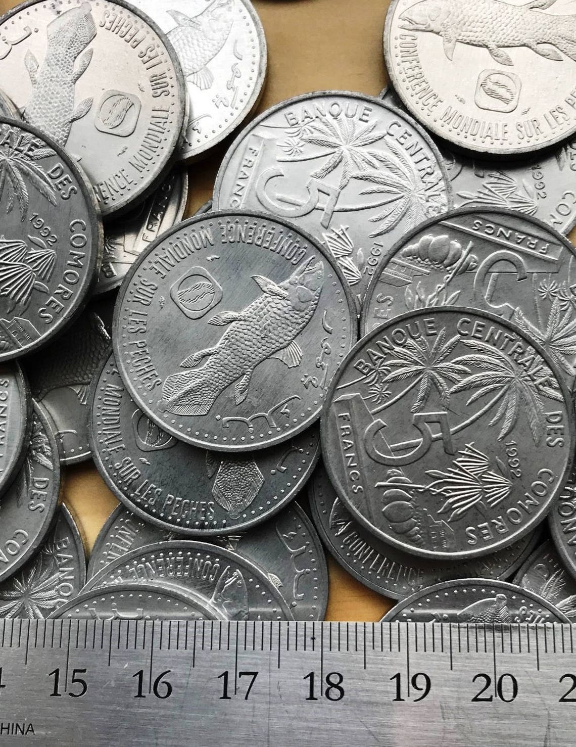 1 Comoros Coelacanth Coin 5 Francs 1992 Picked Randomly | Etsy