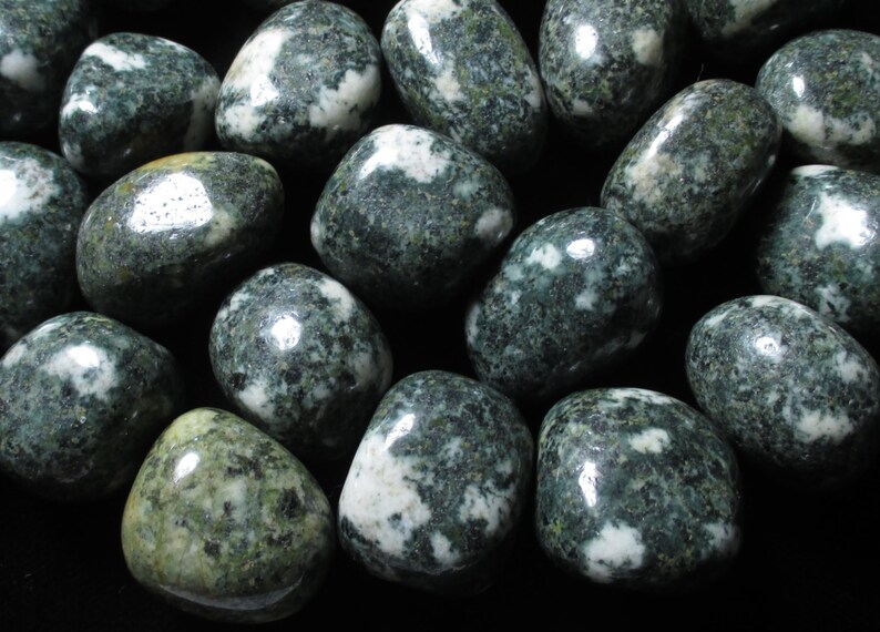 1 Piece Tumbled Preseli Dolerite Bluestone Preseli Hills | Etsy