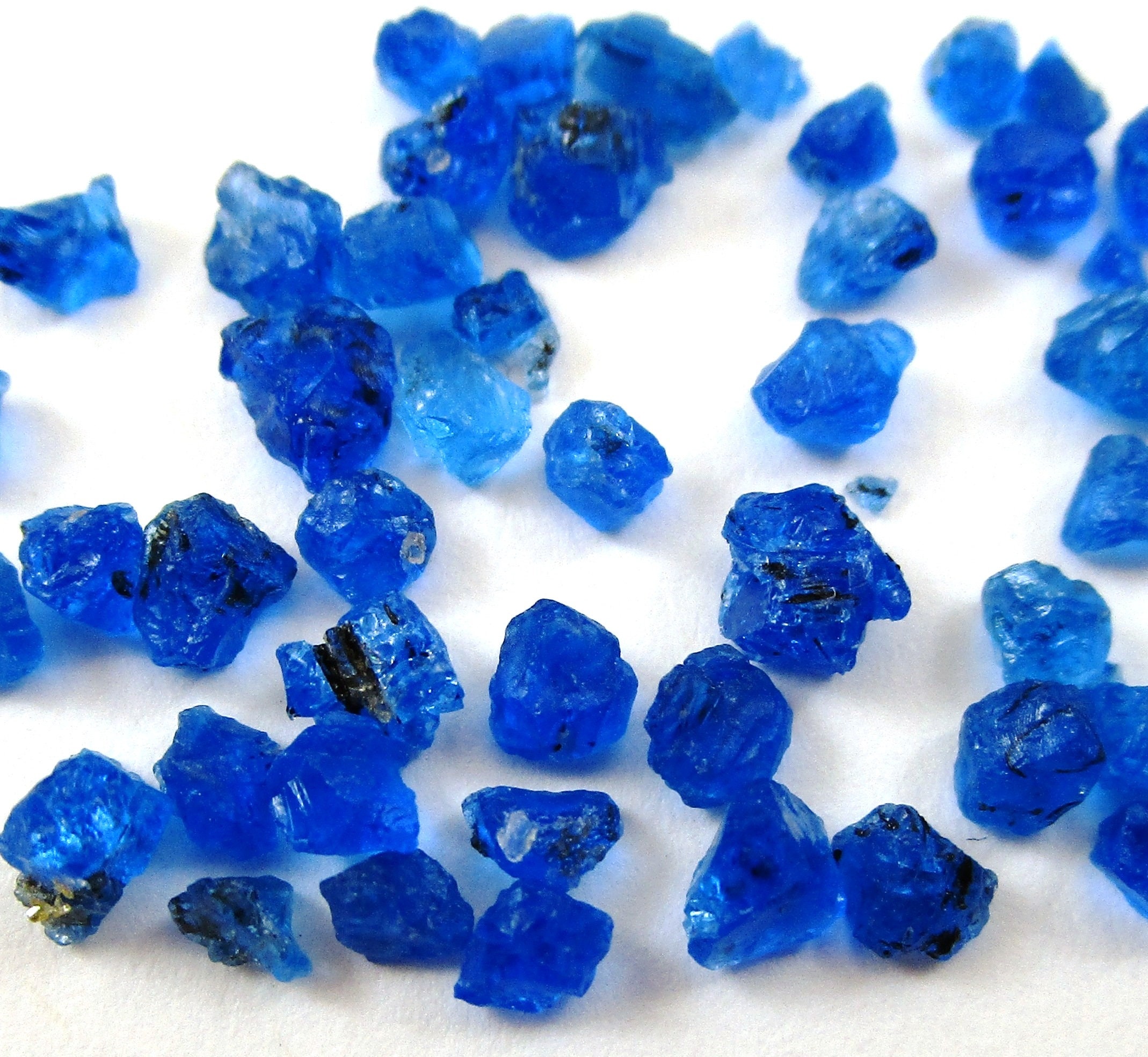 1 piece Hauyne crystal 0.05 to 0.20 carat in mass randomly | Etsy