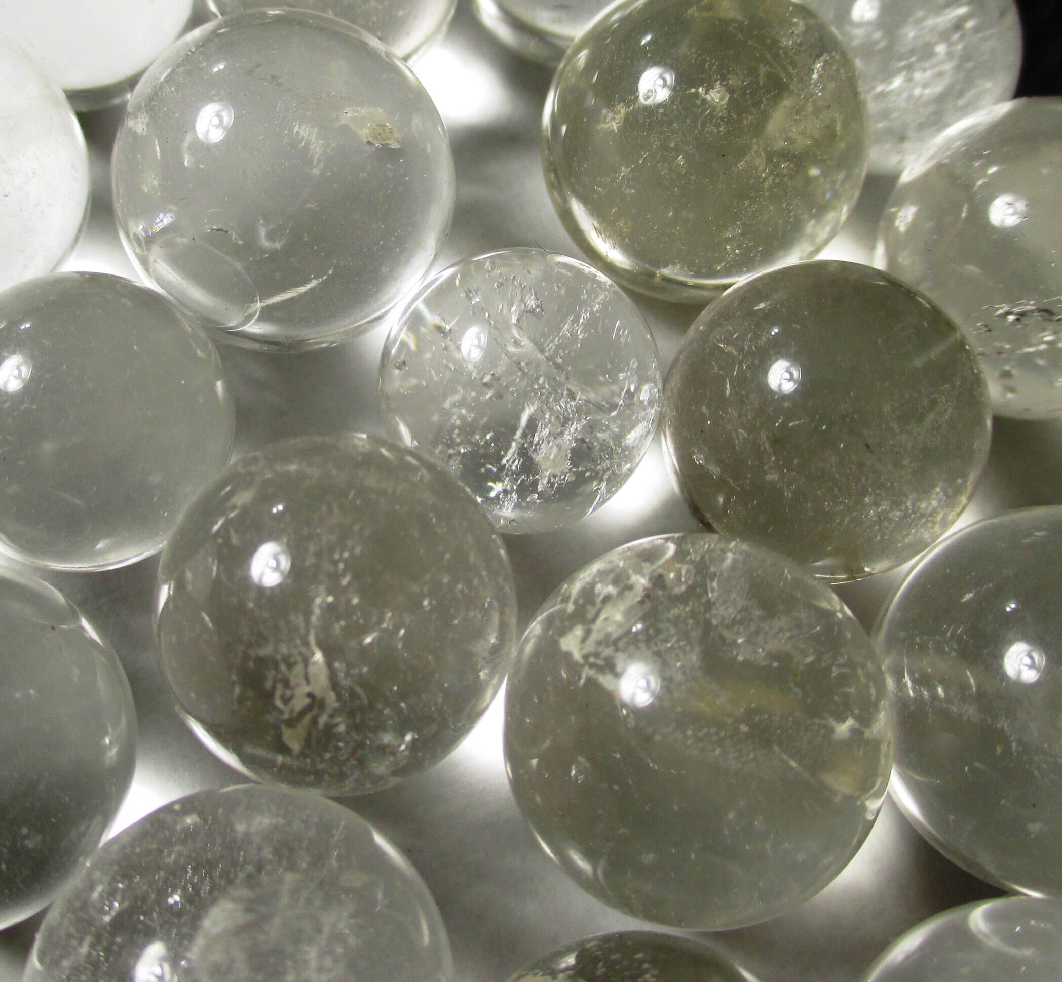 1 Quartz Sphere Randomly Picked From Lot - From 20 Carats up to 70 ...