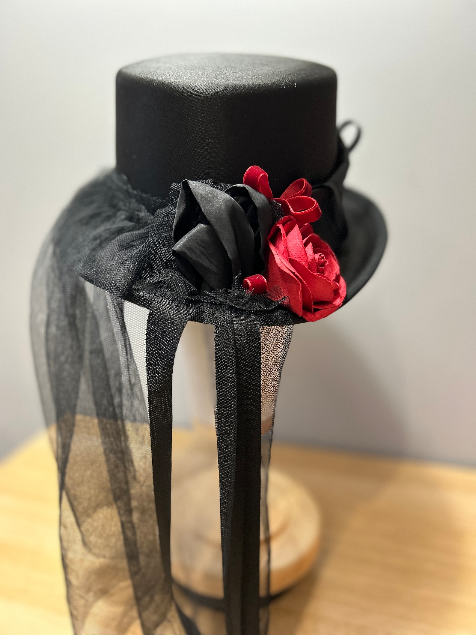 Unique Black Red Top Hat Steampunk Valentine Goth Vampire Dracula ...