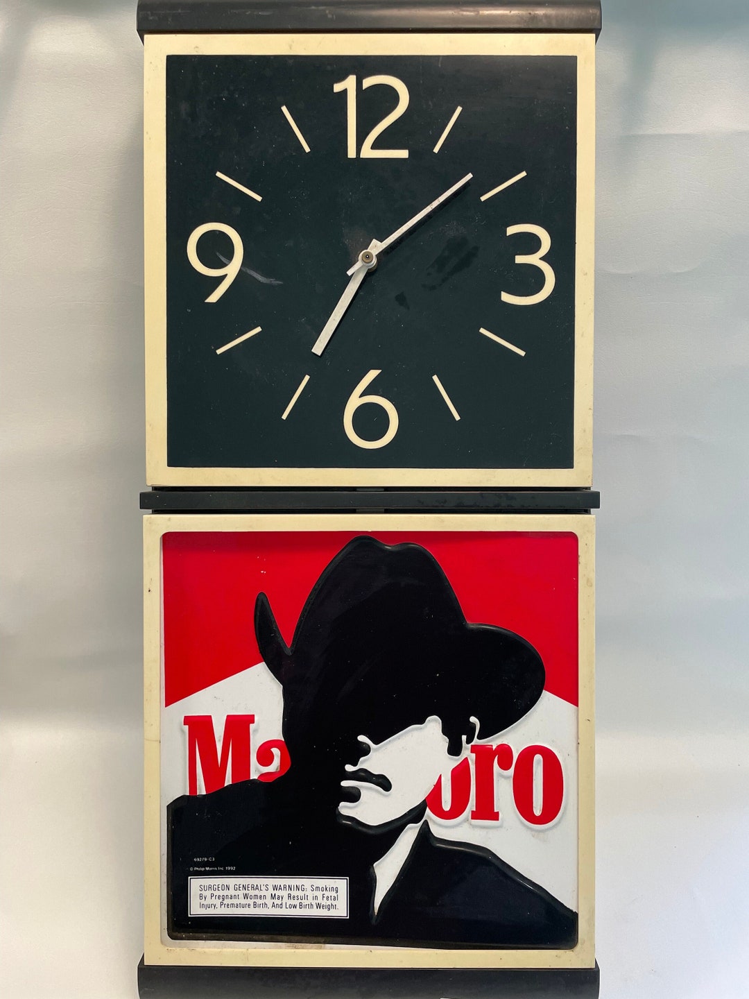 Vintage MARLBORO MAN Clock untested Promotional Wall Hanging Battery Op ...