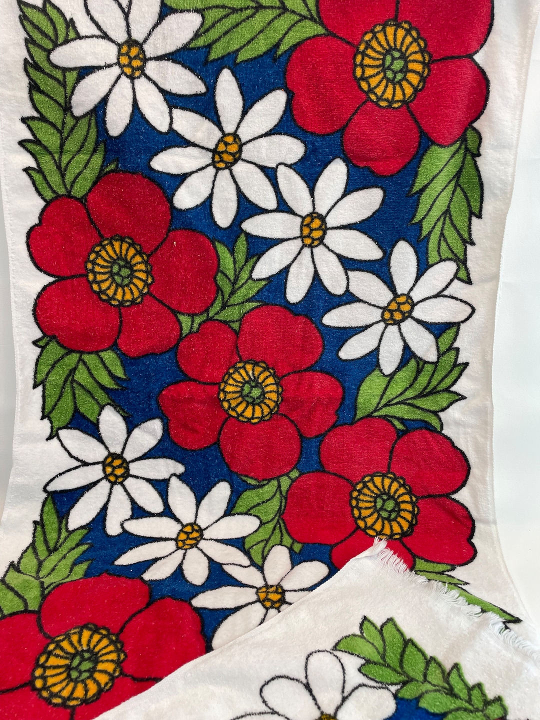 Vintage Stevens Utica 4 Piece Primary Color Flower Power RETRO Matching ...