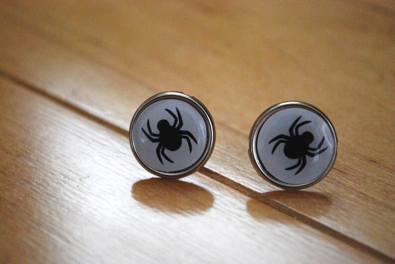 Spider Earrings Black Spider Studs Spider Studs Halloween - Etsy