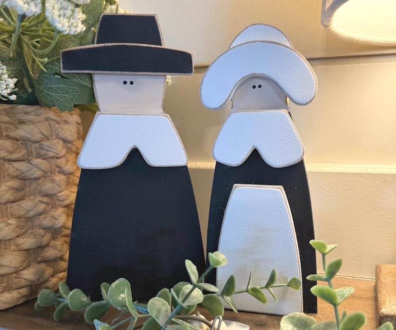 Handmade Thanksgiving Pilgrim Set: 7" Fall Decor - Etsy