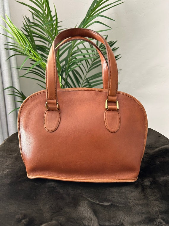 Brown Leather Clamshell Bag - Gem