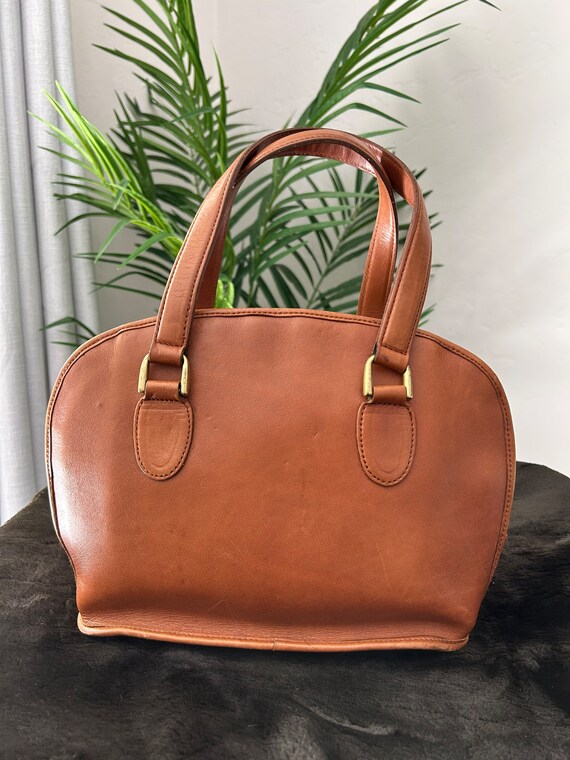 Brown Leather Clamshell Bag - Gem