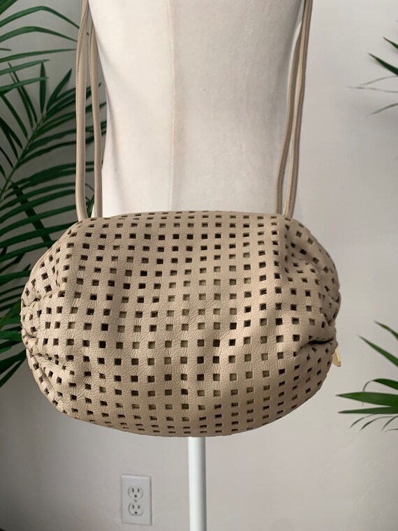 Greige Leather Crossbody Bag - Gem