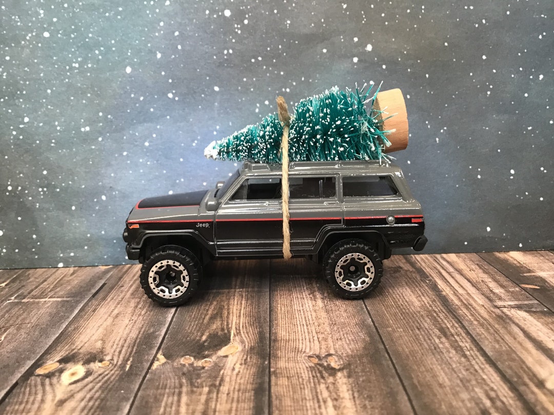 Jeep Wrangler JL Carrying Christmas Treegray and Black Jeep - Etsy