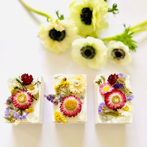 Dried Flower Gift Happy Gift Box Get Well Soon Gift Box - Etsy