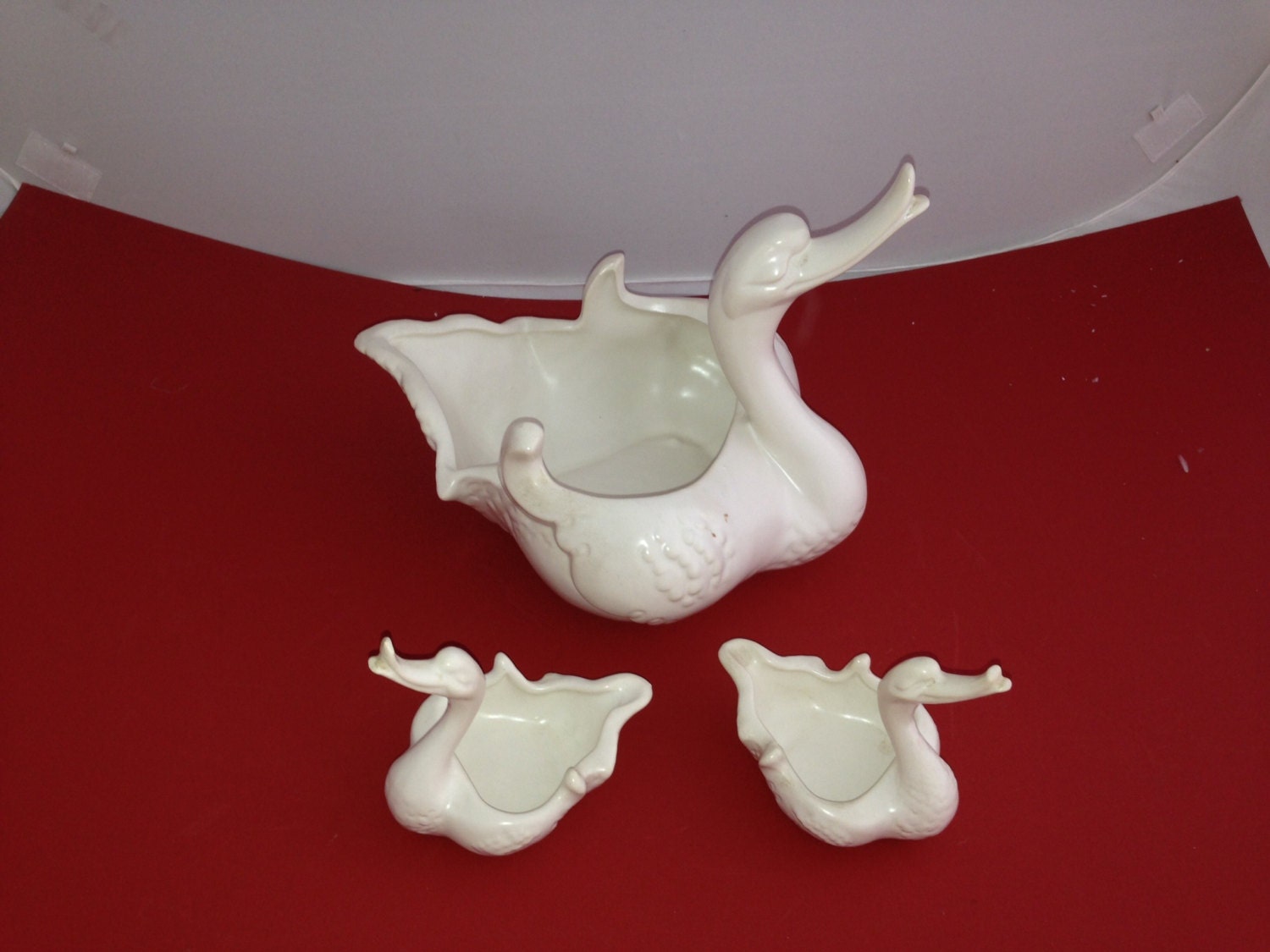 Hull Pottery Swan set of 3 in White - Etsy.de