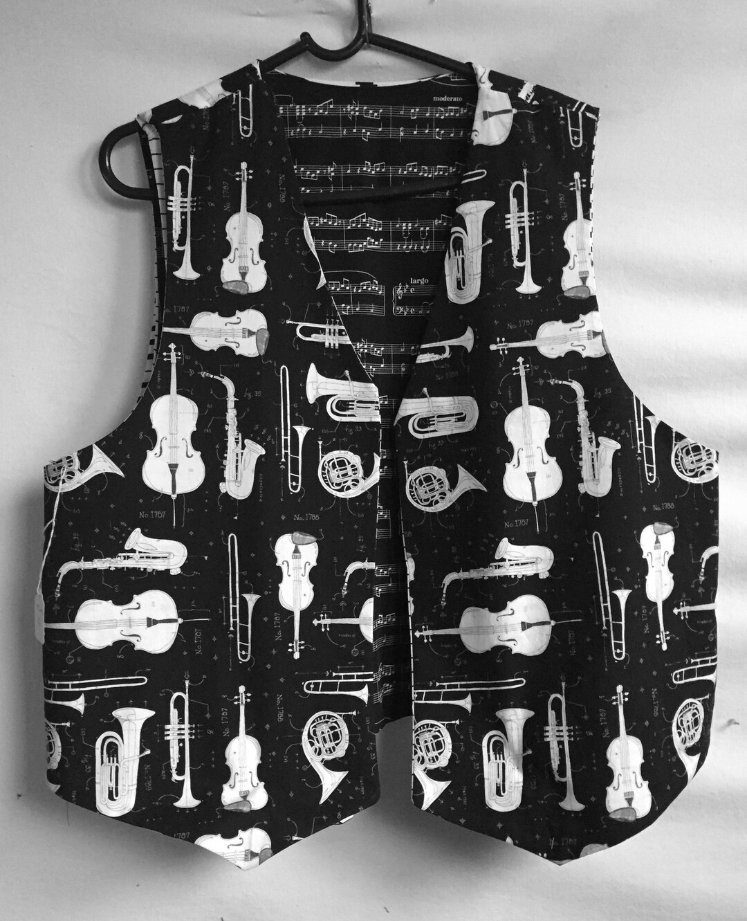 Black & White Musical Instruments Vest Fits Man XL or Woman 1XL Cello ...