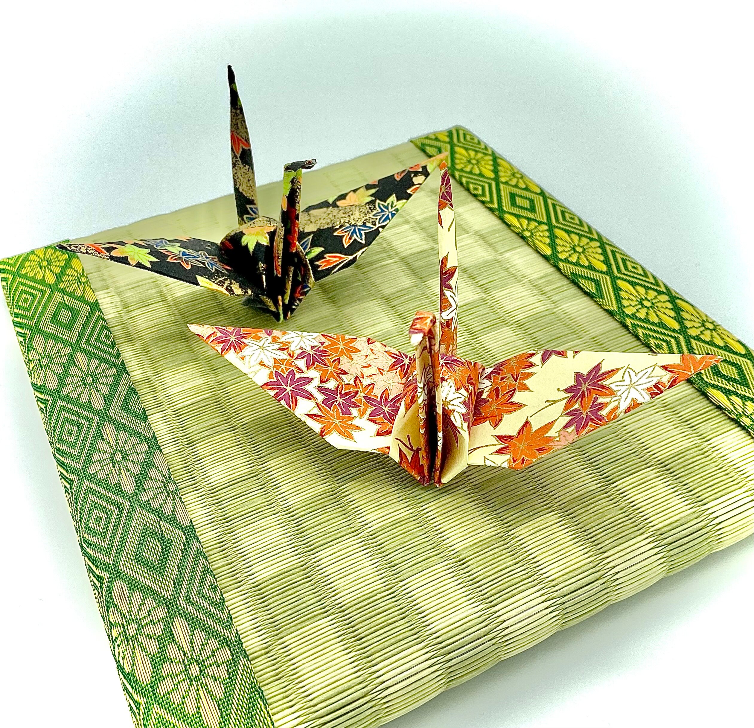 White Momiji Maple Leaves Origami Crane , Prayer Origami Crane ...