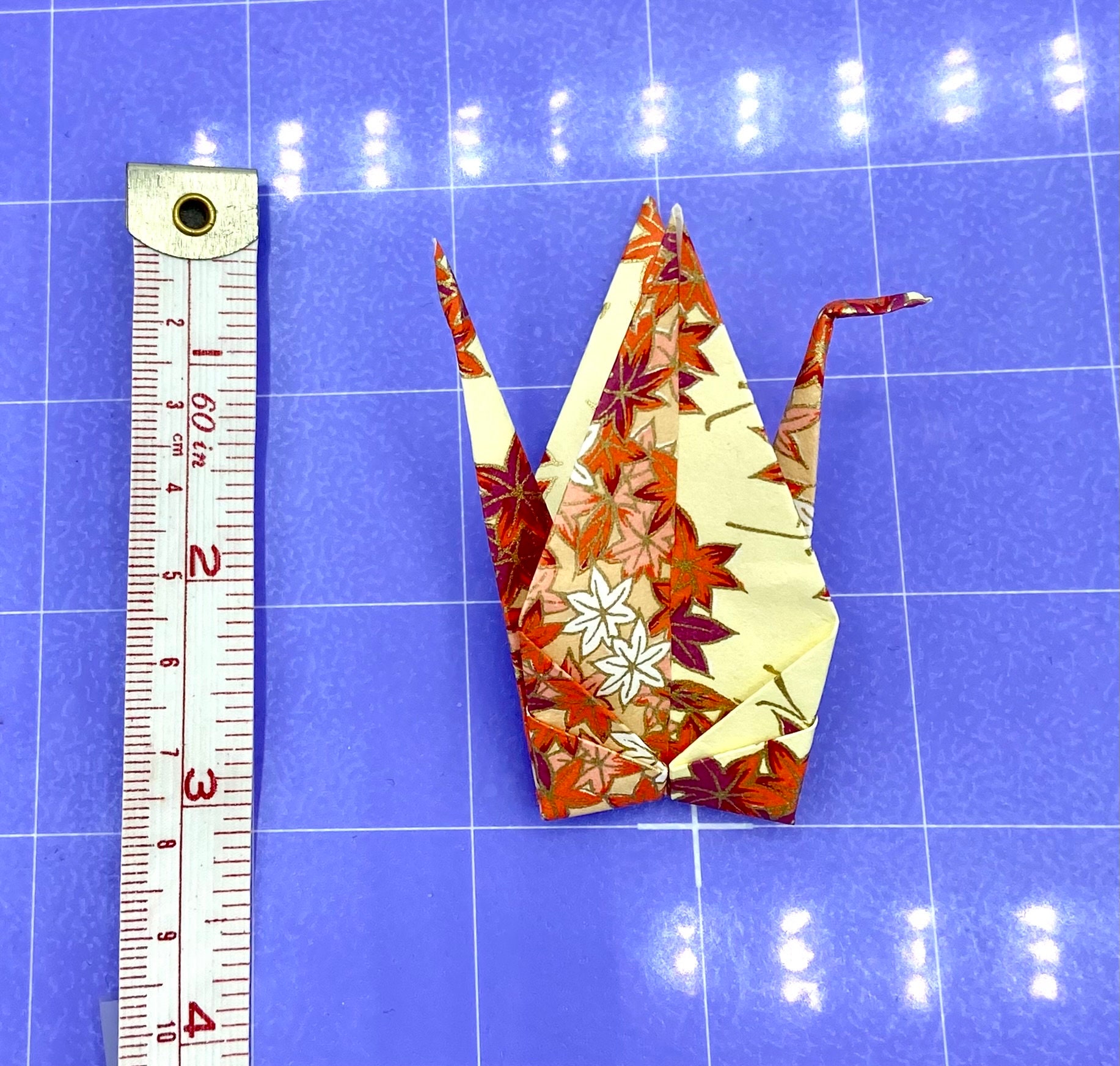 White Momiji Maple Leaves Origami Crane , Prayer Origami Crane ...