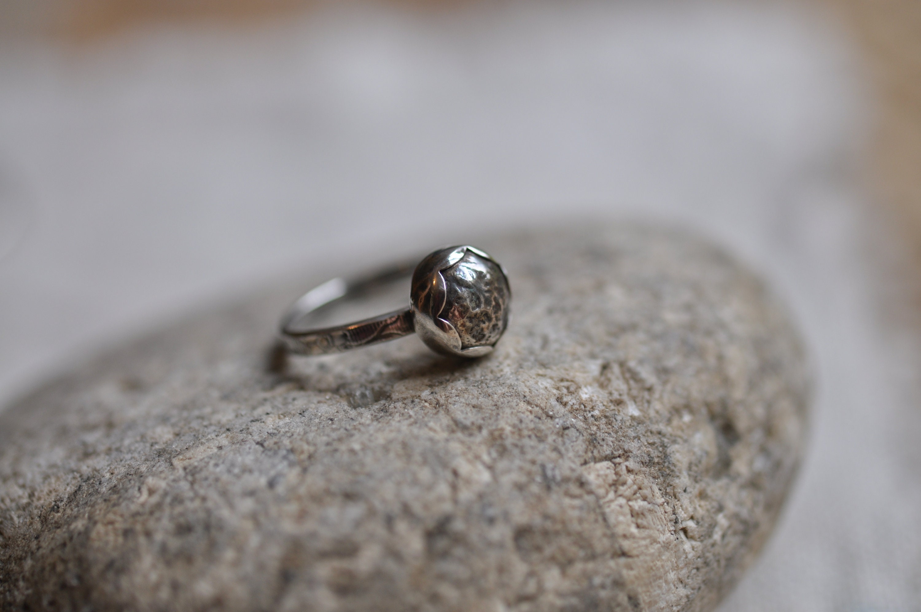 Sterling Silver Hand Forged Scallop Bud Ring | Etsy UK