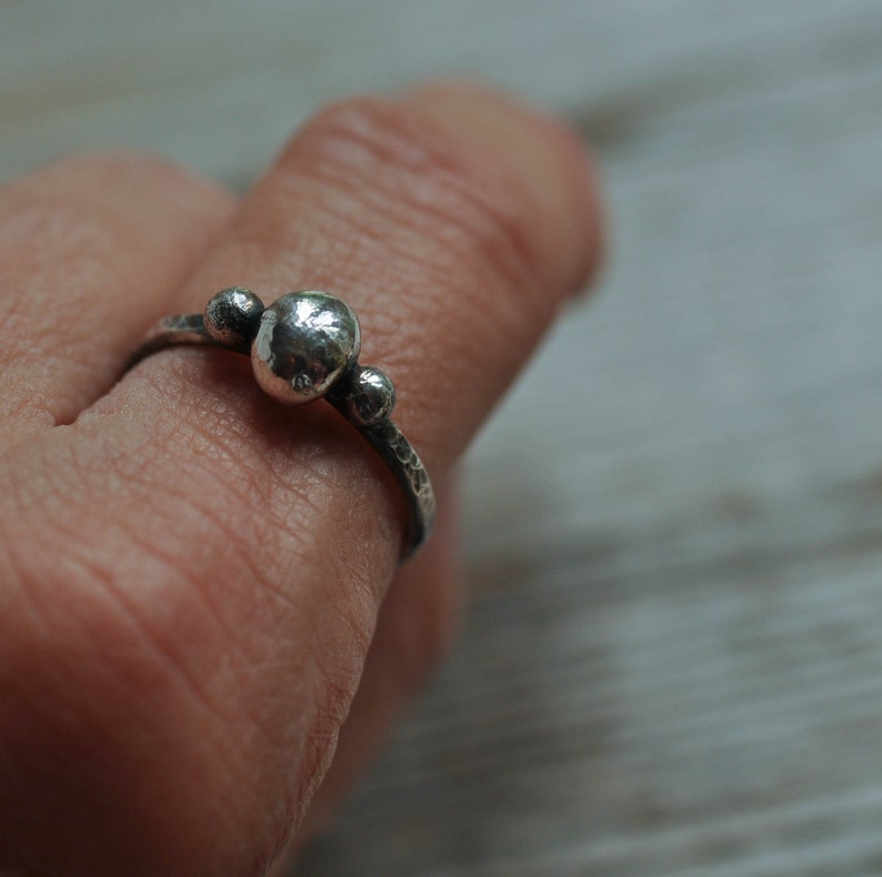 Tres Bobbles Sterling Silver Ring Unique Hand Forged - Etsy