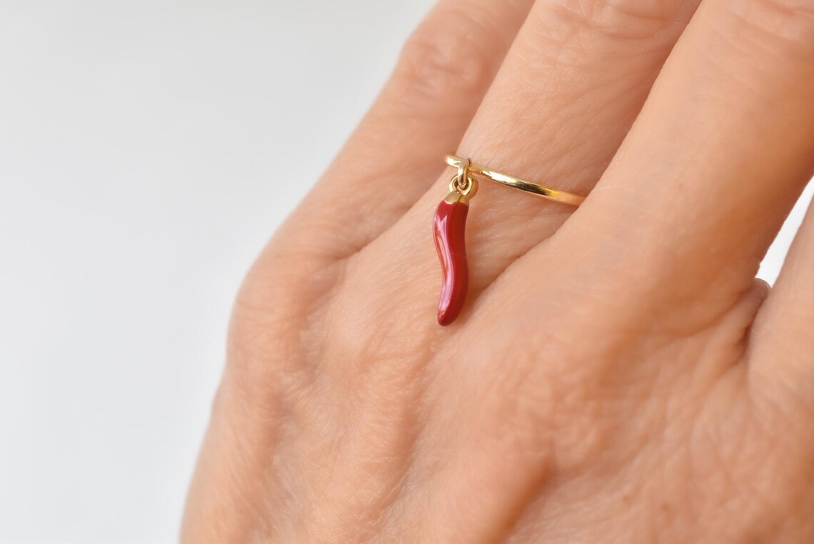 Red Italian Horn Ring: Sterling Silver Cornicello Charm - Etsy