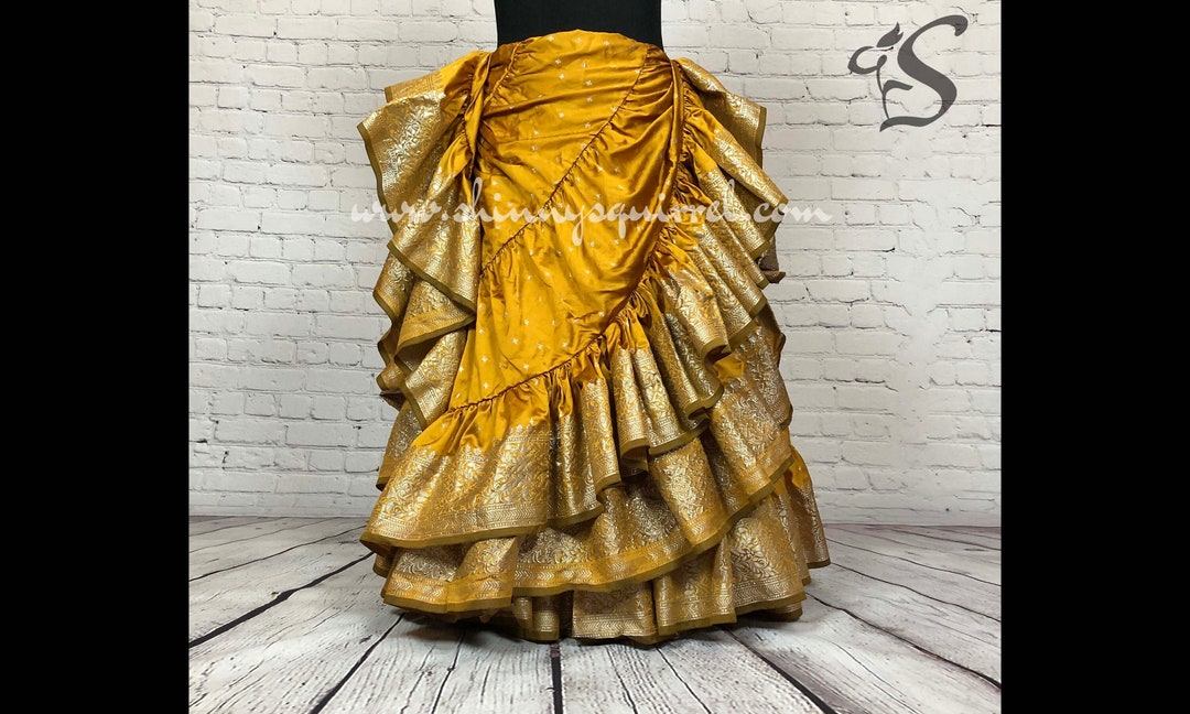 Kaylana Old World Gold With Silver Banded Bottom 25 Yard Belly Dance ...