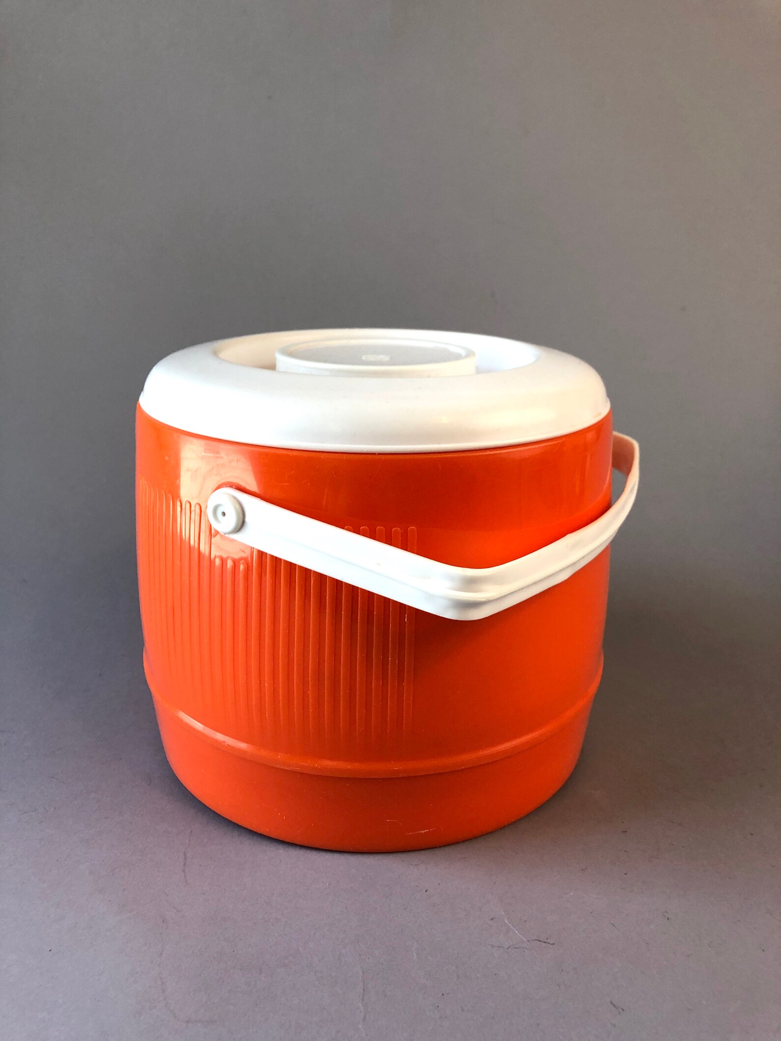 Vintage ORANGE ICE BUCKET Cooler 60s Bee Plastics Round Beer - Etsy