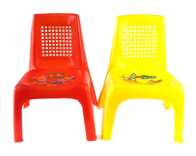 Pair of 2 Vintage Plastic KIDS CHAIRS Red Yellow Retro With Decals ...
