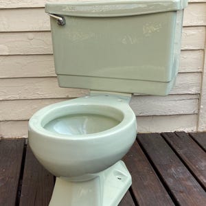 Vintage 1969 Seafoam TOILET Pastel Pale GREEN U/r Universal Rundle Mid ...
