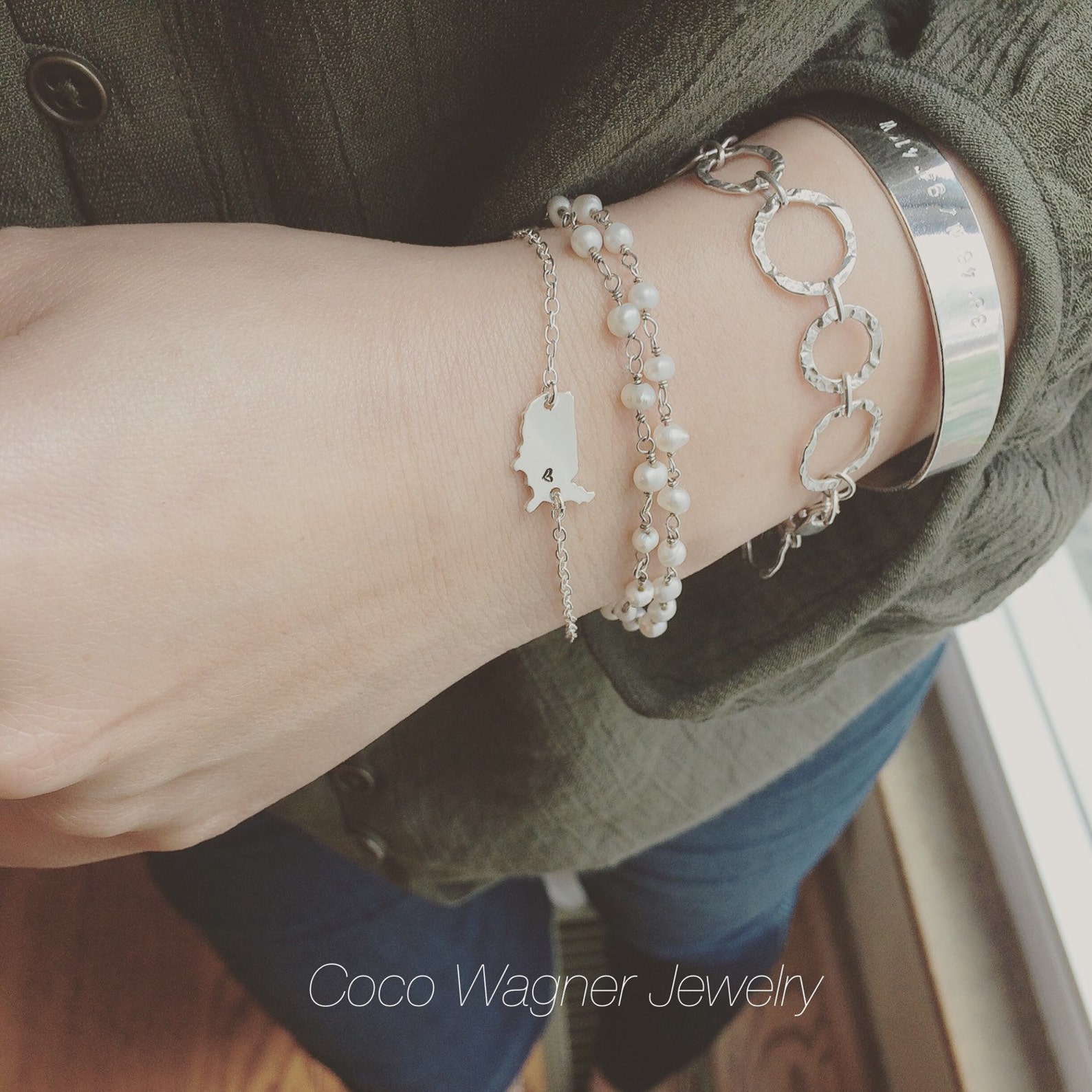 State Bracelet, UNITED STATES Map With Hearts, State to State Bracelet ...