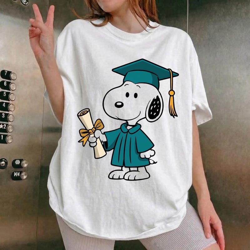 Snoopy Graduation Gift 2026 - 60+ Gift Ideas for 2026