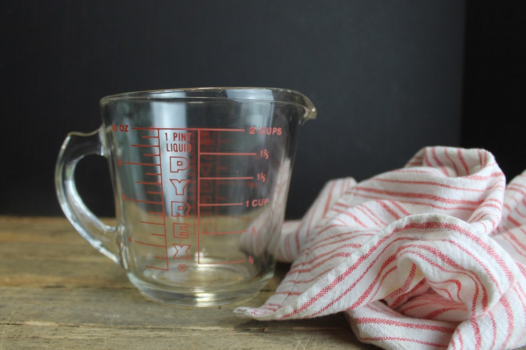 Vintage Pyrex 2 Cup Glass Measuring Cup . Closed D Handle - Etsy