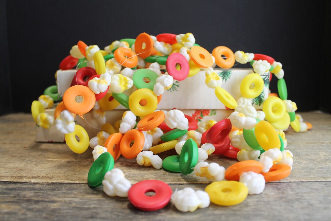 2 Vintage Blow Mold Popcorn and Life Safer Garland 16 Feet - Etsy