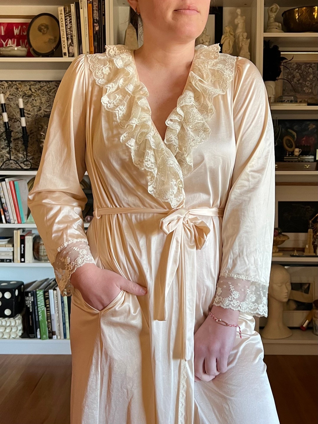 Vintage 1970s Pale Pink Ruffles Nightgown Robe - Etsy