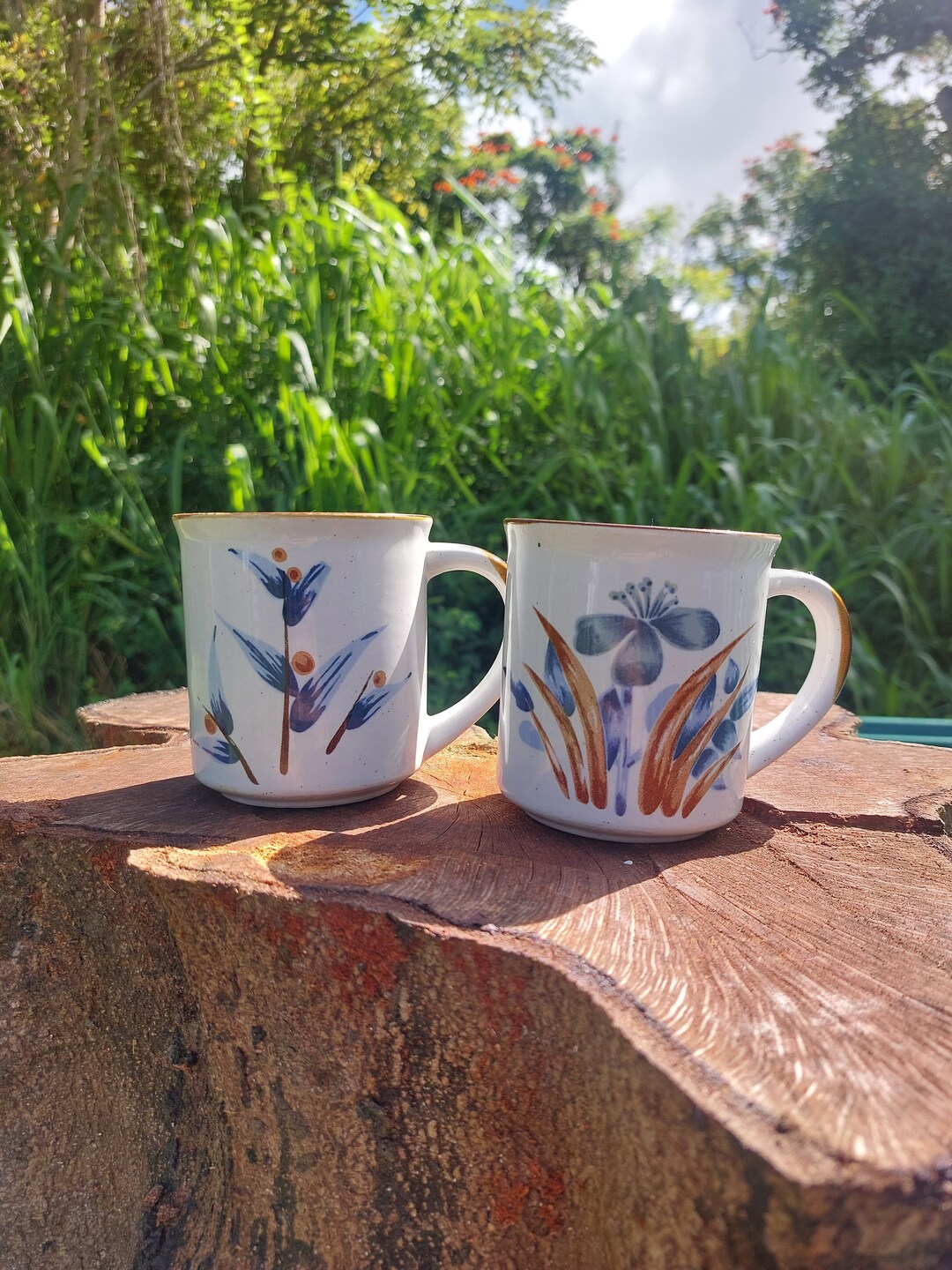 Set of 2 Vintage Stoneware Mugs, Floral Designed, Mismatched. - Etsy