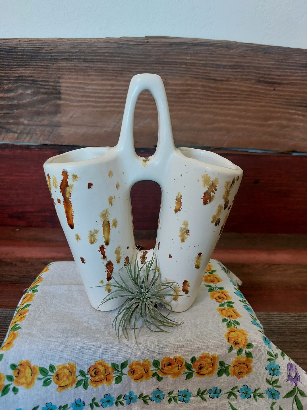 Vintage Double Vase Drippy Vase Cream and Browns Utensil - Etsy