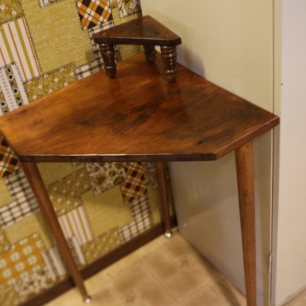 Corner Table - Etsy
