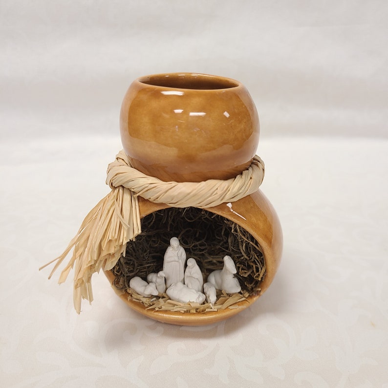 Hawaii Ceramic Nativity Ipu by Lauhala Trading - Etsy