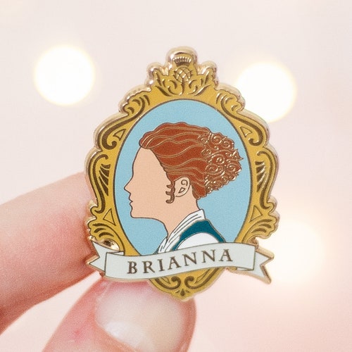 Outlander Enamel Pin. Claire's Red Dress. Claire Fraser. - Etsy