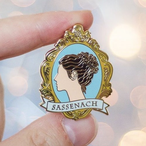 Outlander Enamel Pin. Time Traveler. Time Travel. Claire | Etsy