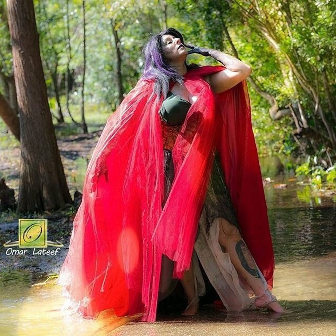 Blood Bride Halloween Cape - Etsy