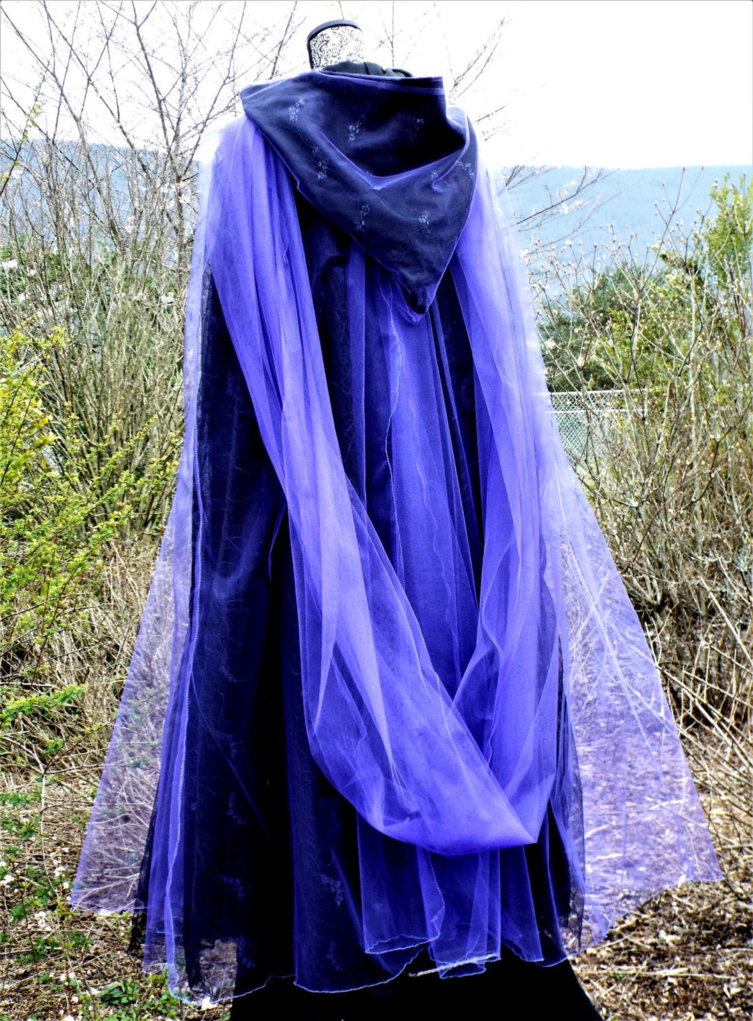 The "purple Witch of Passion" Cape/halloween Capes/halloween Party Wear ...
