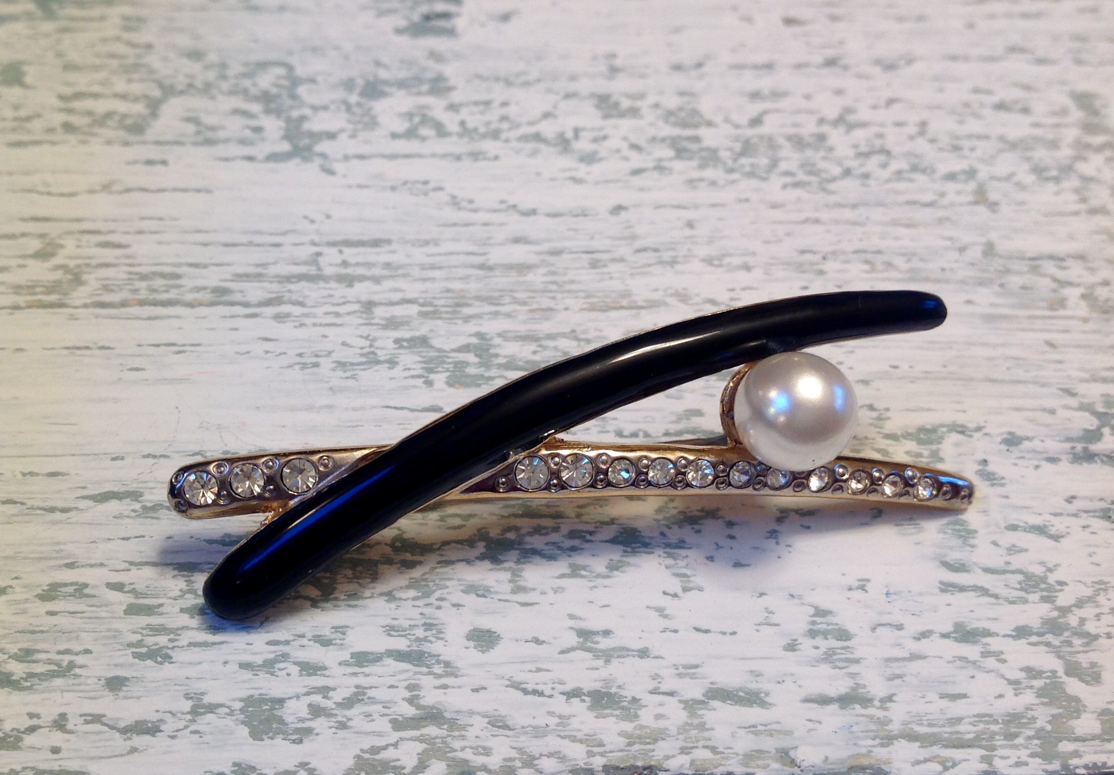 Vintage BUTLER Brooch/pin - Etsy Canada