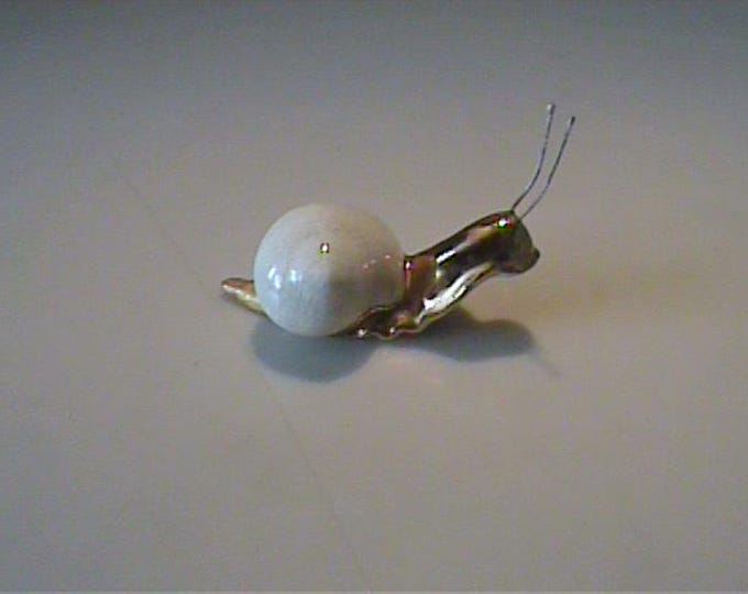 Vintage 1980's Miniature Hagen Renaker Iridescent White & Gold Mama ...